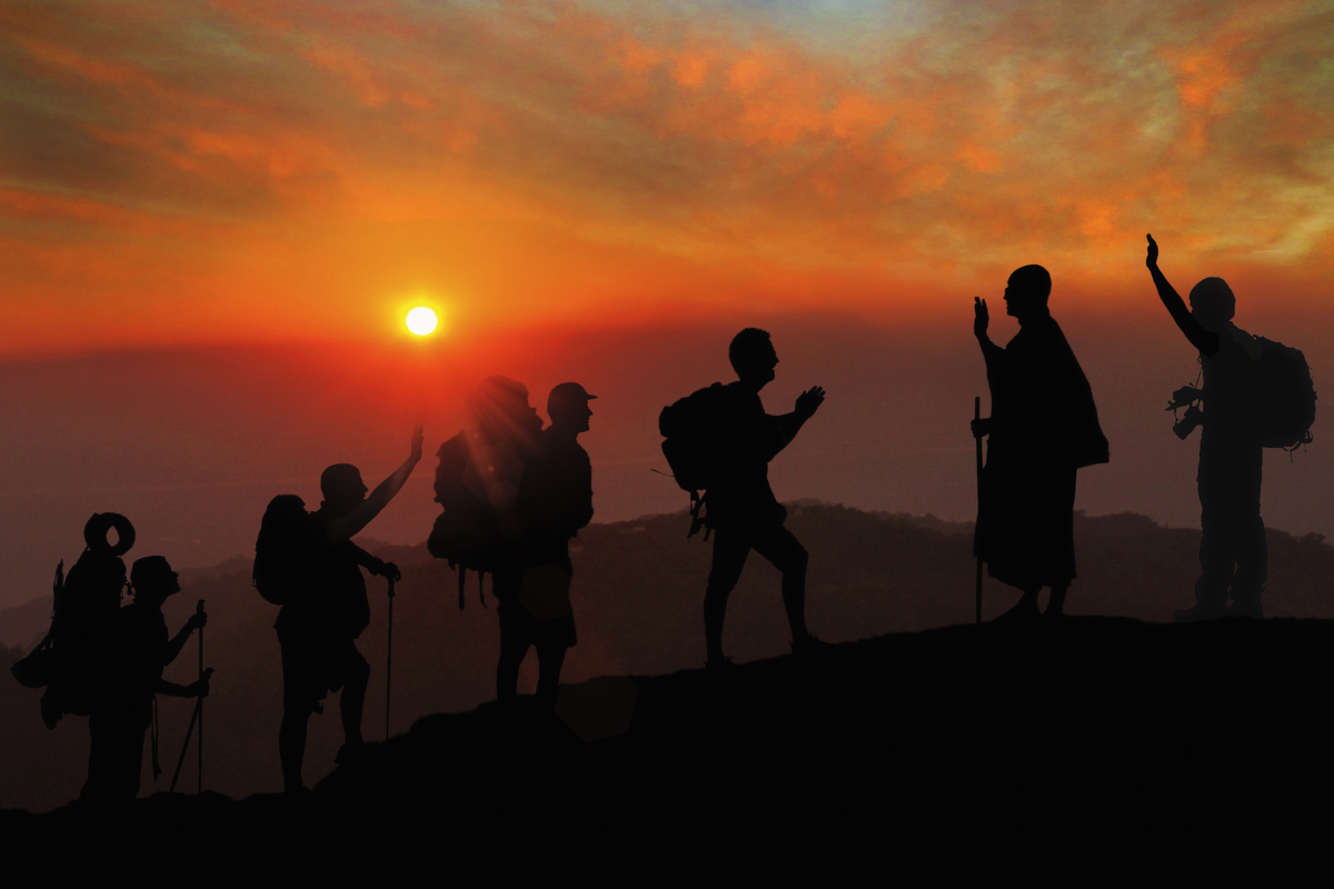 200+ Cool & Catchy Hiking Group Names For Your Hiking Squad