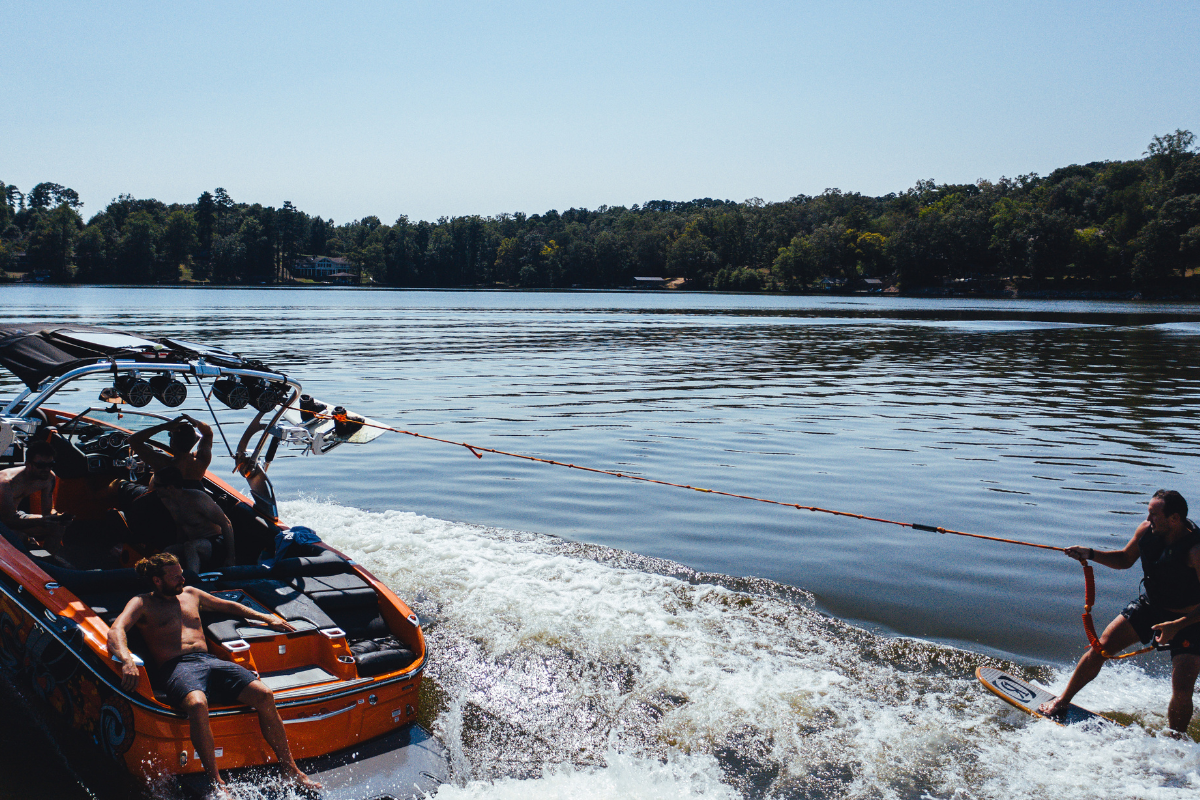 200+ Creative & Cool Travel Group Names For Your Crew